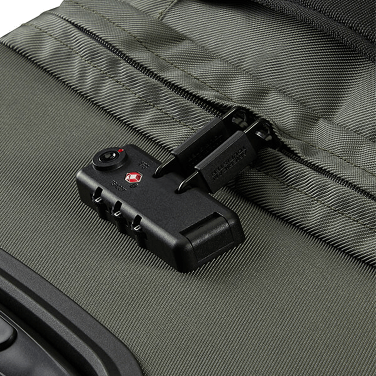 American Tourister Urban Track Duffle With Wheels