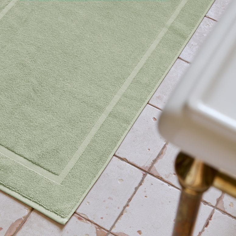 Christy Renaissance Bath Mat In Thyme