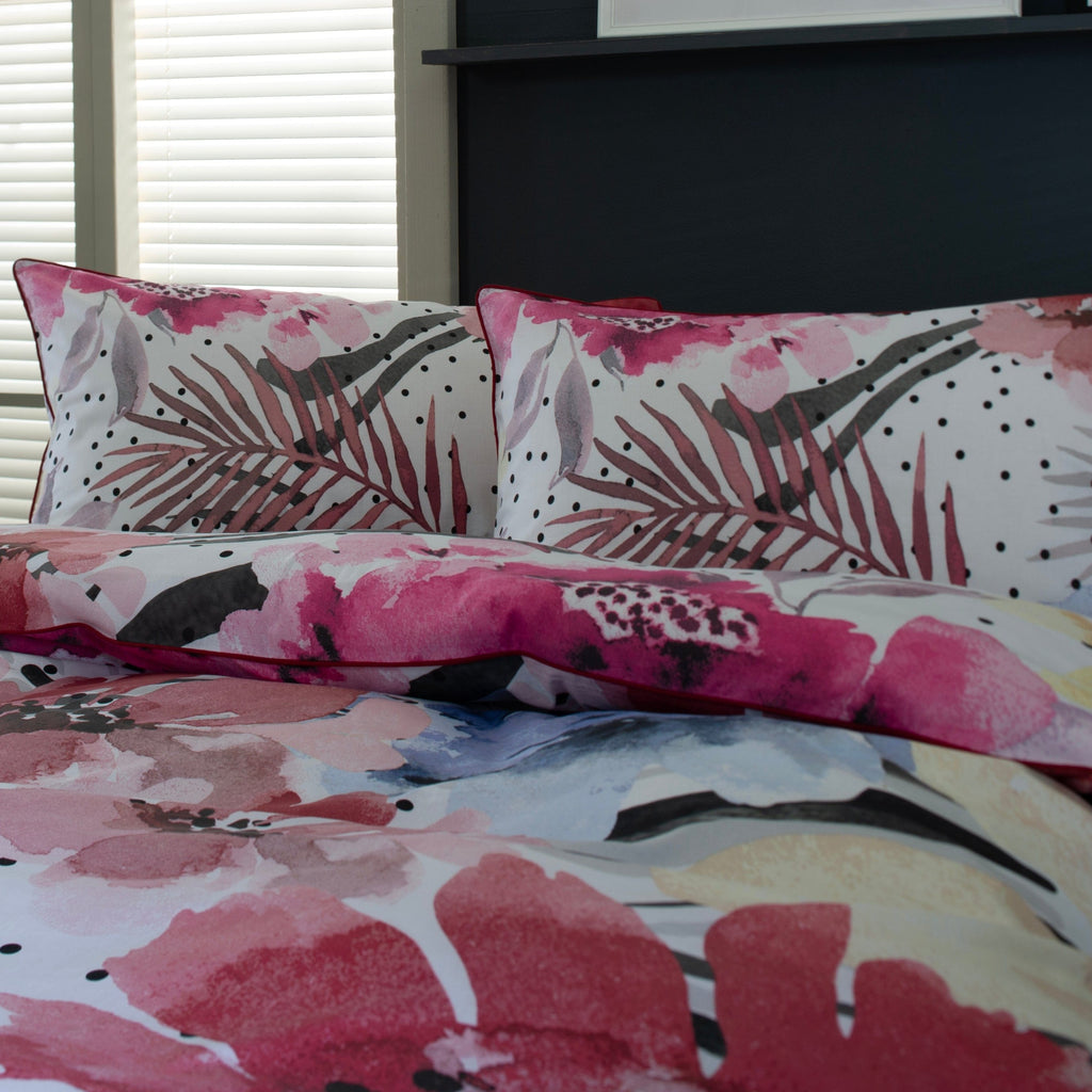 Deyongs Floral Whisper Duvet Set Double Size