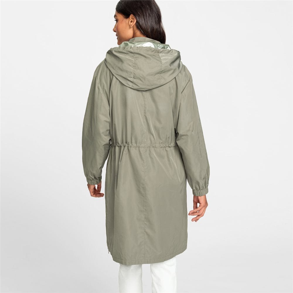 Olsen wind and water-repellent short coat with detachable hood
