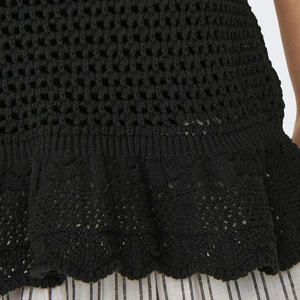 ONLY Sleeveless Knitted Top in Black