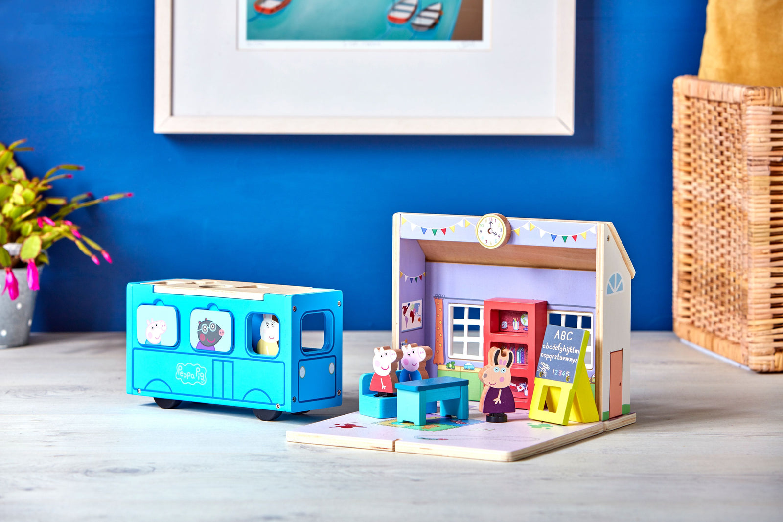 Peppa Pig Figures Peppa Pig Wooden School Bus Shape Sorter Peppa Pig Duplo