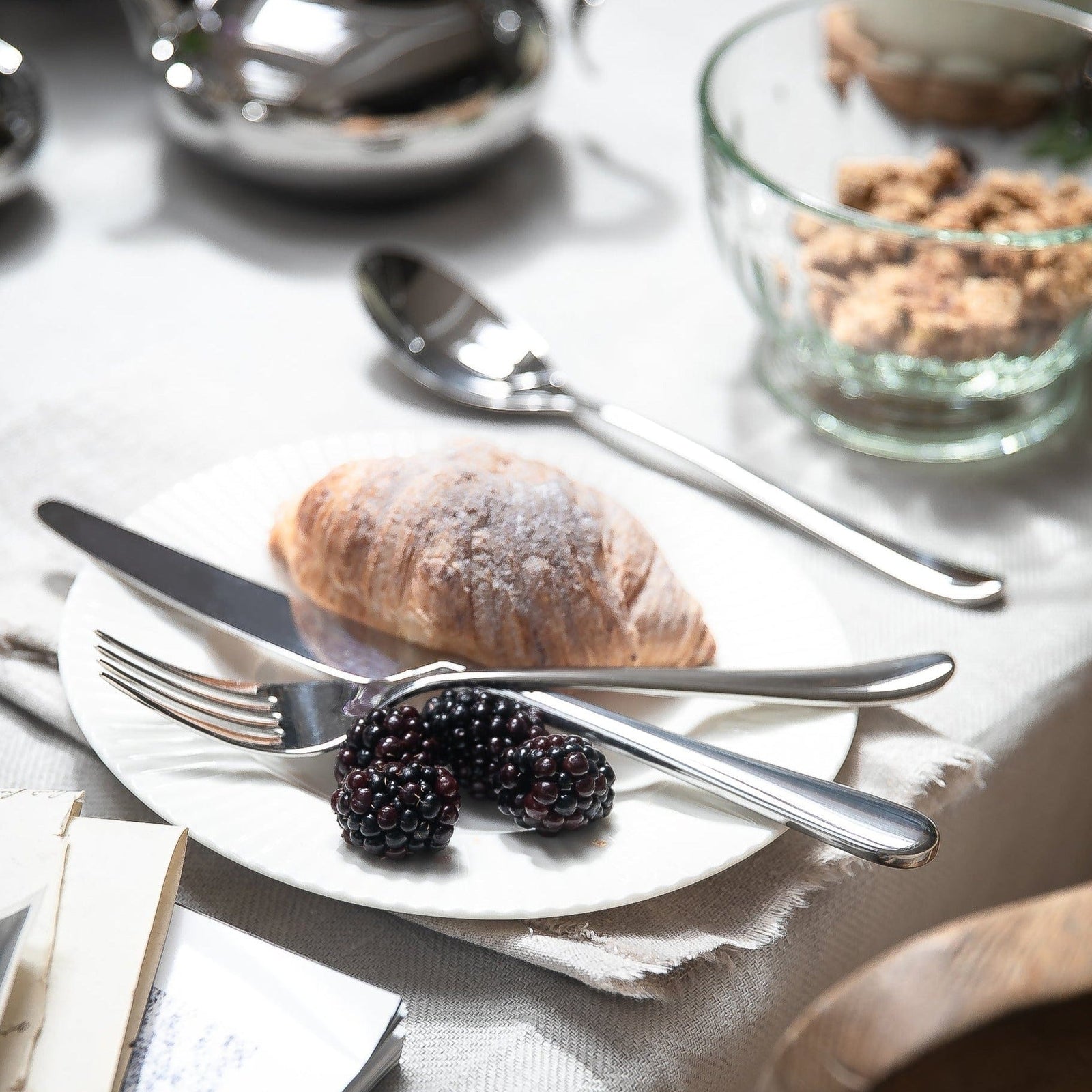 Robert Welch Kingham Bright Table Fork