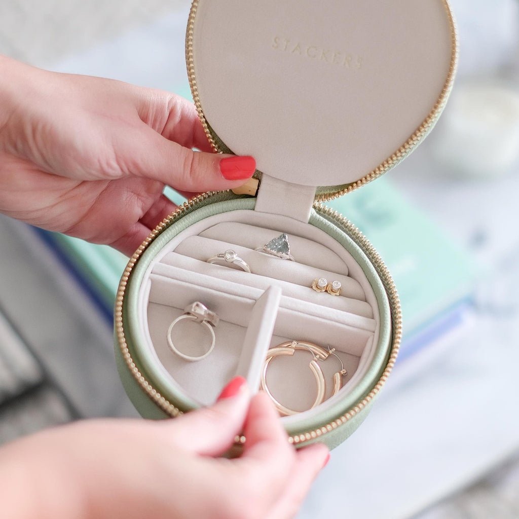 Stackers Round Zipped Travel Jewellery Box In Sage Green